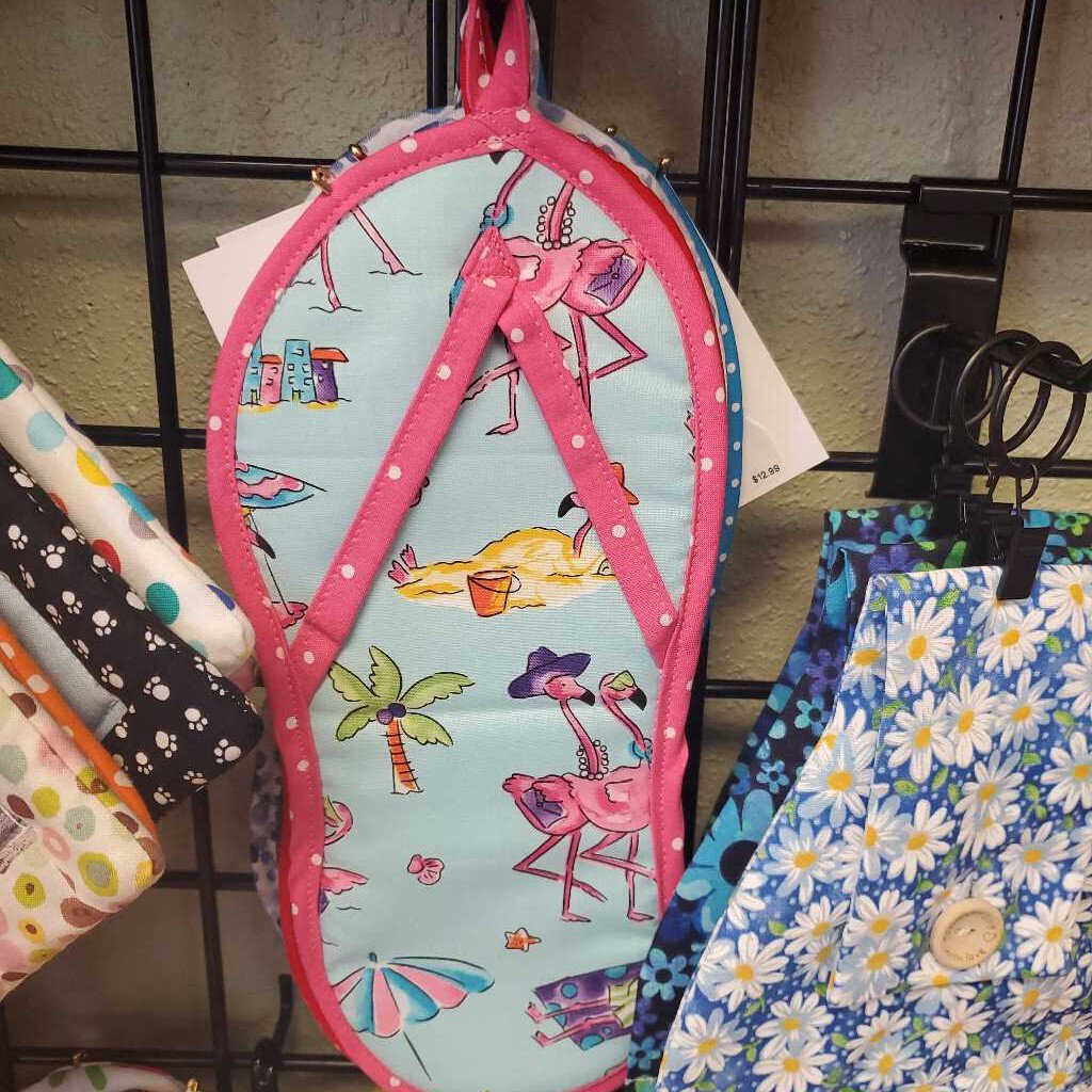 Flip Flop Pot Holders – Under the Cherry Blossoms